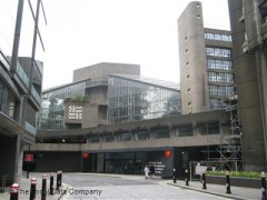 Barbican Shop, Silk Street, London - Gift Shops near Barbican Tube ...