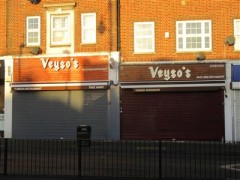 Veyso's, 17-19 Clockhouse Lane, Collier Row, Romford, RM5 3PH - Turkish ...