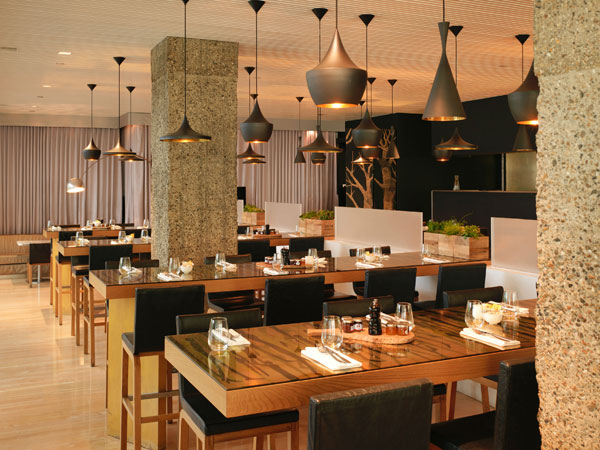 The Restaurant at Sanderson, Sanderson Hotel, 50 Berners Street ...